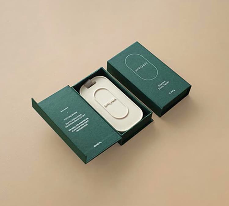 MAKZ PACKAGING | Unboxing the Brilliance